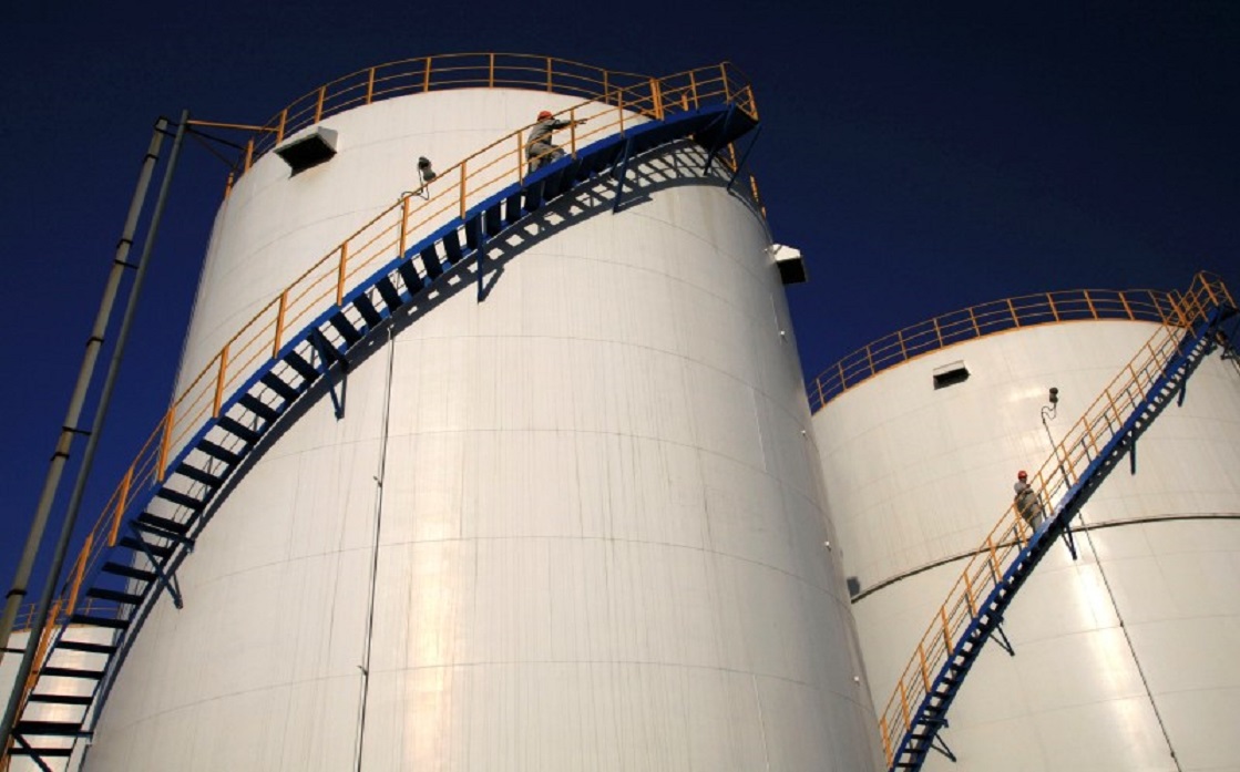 Breaking: Oil Inventories Fell by 1.1M Barrels | Point Trader Group